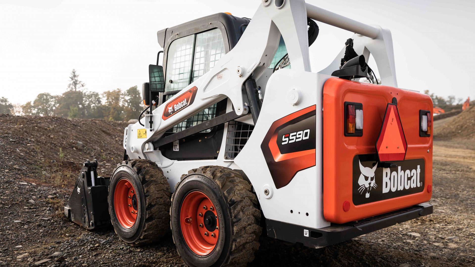 The new Bobcat M-Series Stage V loaders with Doosan D24 engine