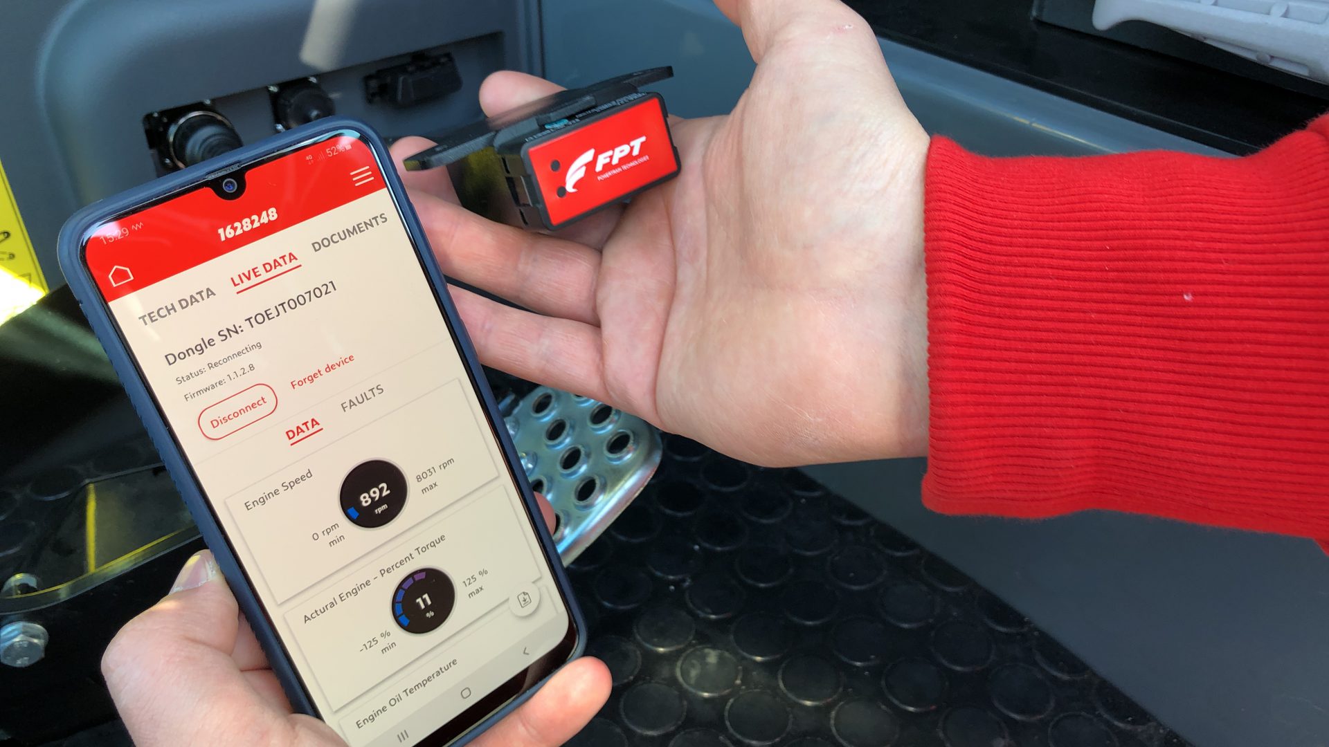 MyFPT, a new version of the app that monitors FPT Industrial engines in ...