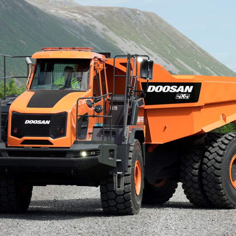 Doosan at bauma 2022 with the new DA45-7 dumper, powered by Scania