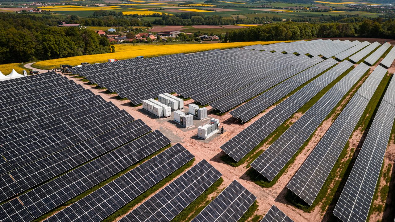 Rolls-Royce and Abo Wind bring fourth solar farm into operation