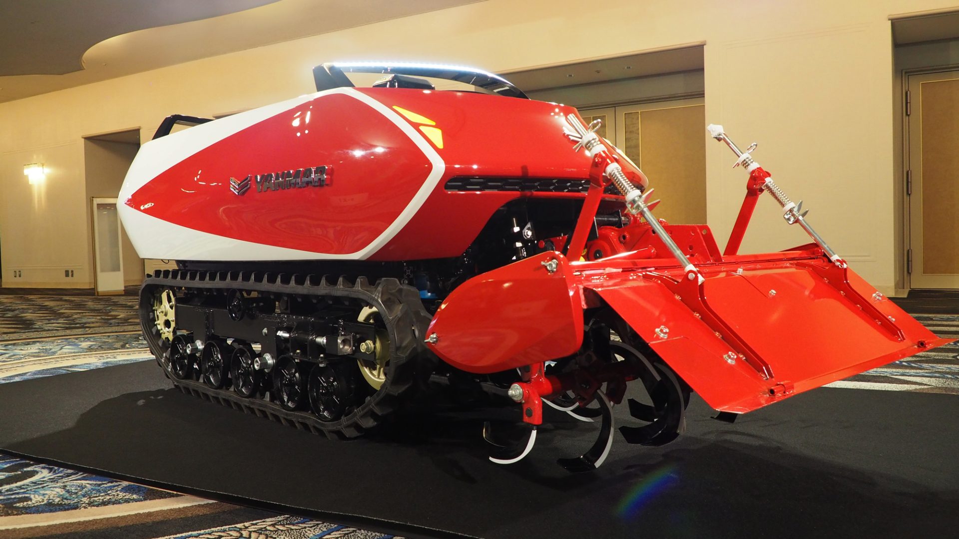 Yanmar unveils concept model e-X1 for zero emission agriculture ...