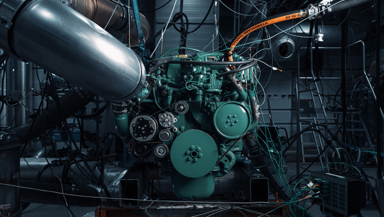 Volvo Penta expands range of D8 IMO III solutions - Powertrain ...