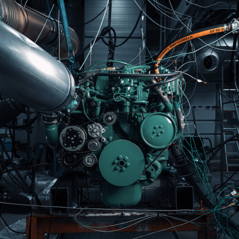 Volvo Penta expands range of D8 IMO III solutions - Powertrain ...