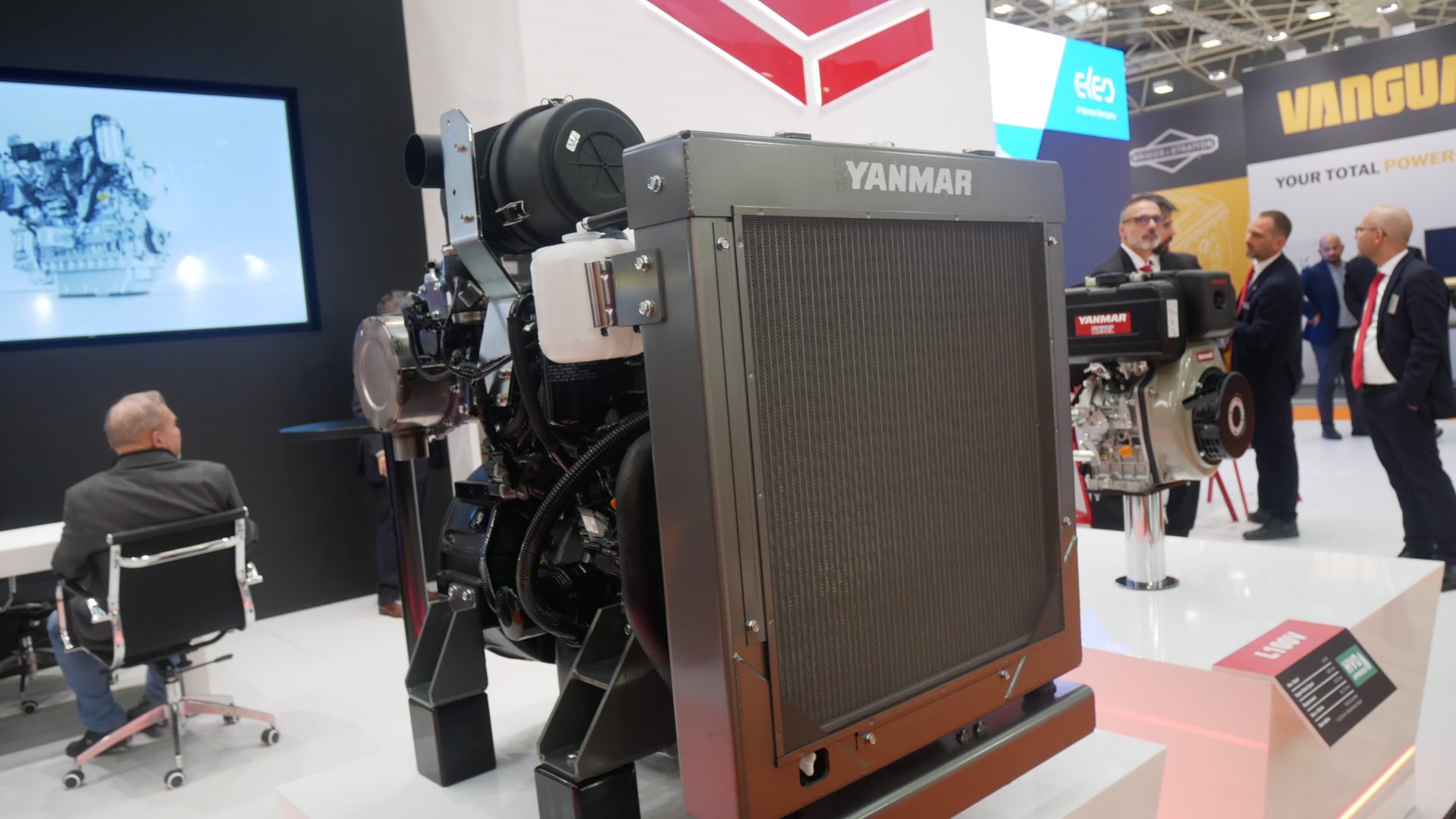 Yanmar seduced Faresin’s compact telehandler - Powertrain International