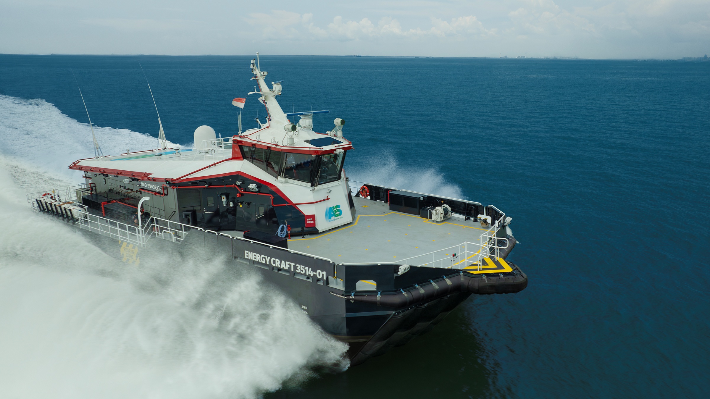 Rolls-Royce powers three offshore crew transfer vessels - Powertrain International