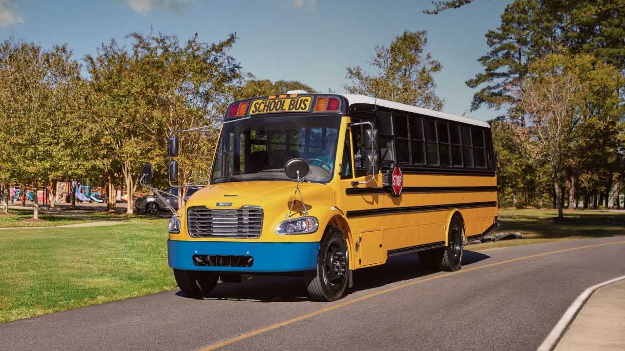 Thomas Built Buses unveils electric school bus powered by Accelera ...