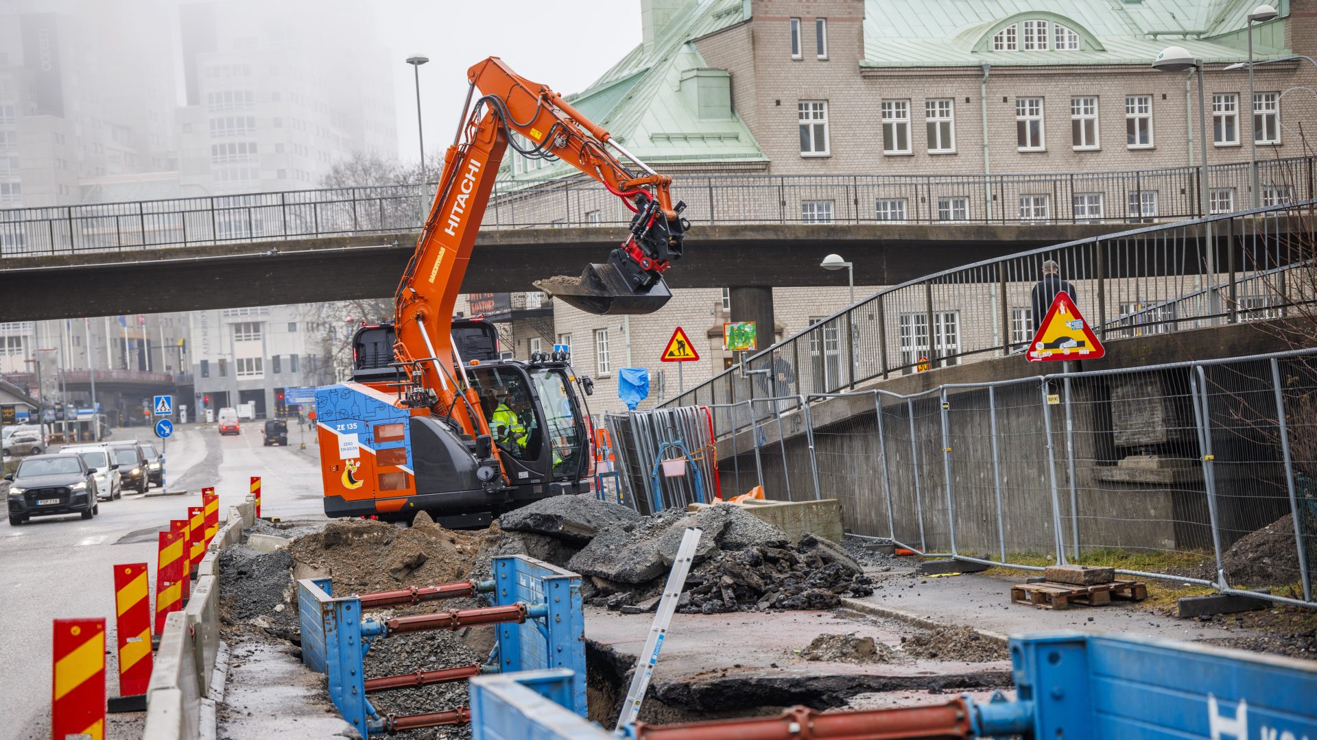 Bauma 2025, Hitachi expands its offer of electrified mini and midi ...