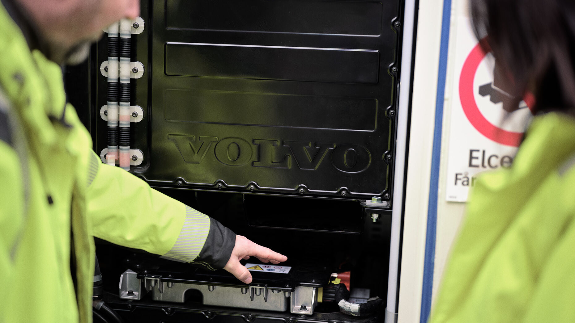 BESS by Volvo Penta and e-power to Boels