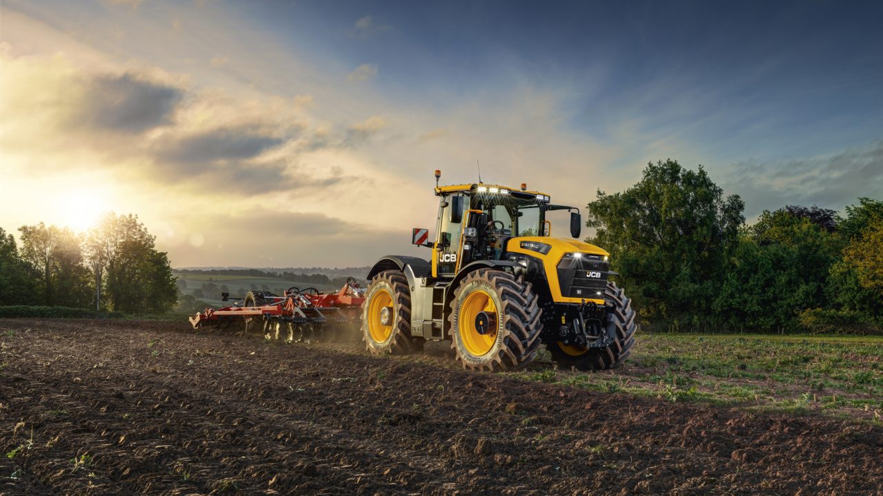 FPT Industrial and JCB, the N67 engine to power Fastrac