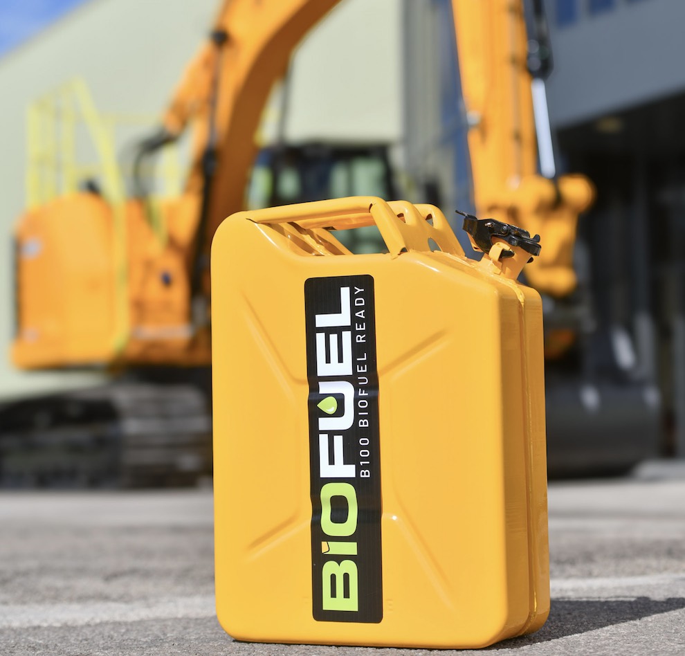 B100 for JCB Excavators? Yes, They Can - Powertrain International